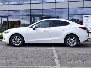 Balts Mazda 3 2019 Tallina, ar dzinēja tilpumu 2.00 L un nobraukumu 72 tūkst. km par 17600 €, foto 11 vietnē AUTOMOTO.COM.LV