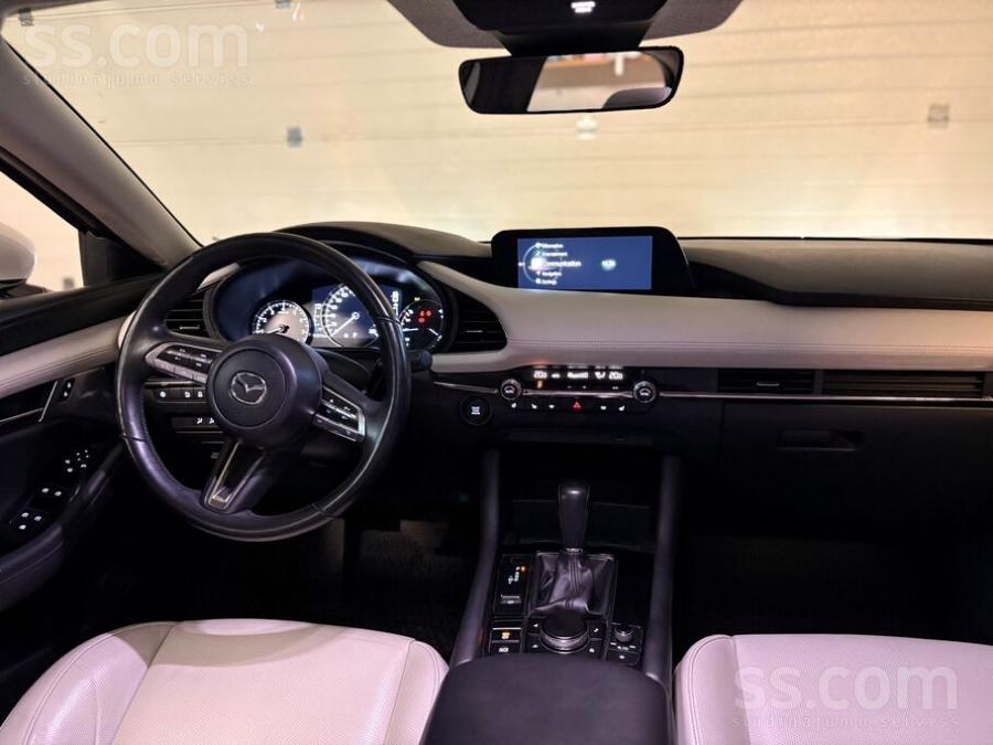 White Mazda 3 2020 in Riga, with an engine capacity of 2.00 L and mileage of 112 thousand km for 20500 €, photo 11 on AUTOMOTO.COM.LV