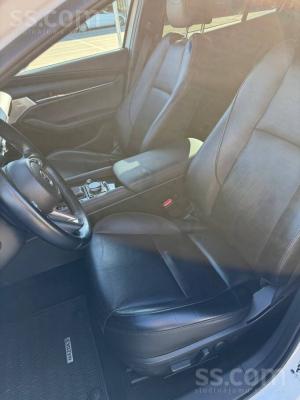 Balts Mazda 3 2022 Rīga, ar dzinēja tilpumu 2.00 L un nobraukumu 47 tūkst. km par 18900 €, foto 11 vietnē AUTOMOTO.COM.LV