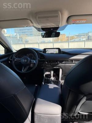 Balts Mazda 3 2022 Rīga, ar dzinēja tilpumu 2.00 L un nobraukumu 47 tūkst. km par 18900 €, foto 12 vietnē AUTOMOTO.COM.LV