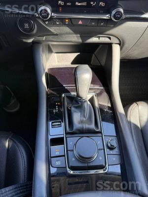 Balts Mazda 3 2022 Rīga, ar dzinēja tilpumu 2.00 L un nobraukumu 47 tūkst. km par 18900 €, foto 16 vietnē AUTOMOTO.COM.LV