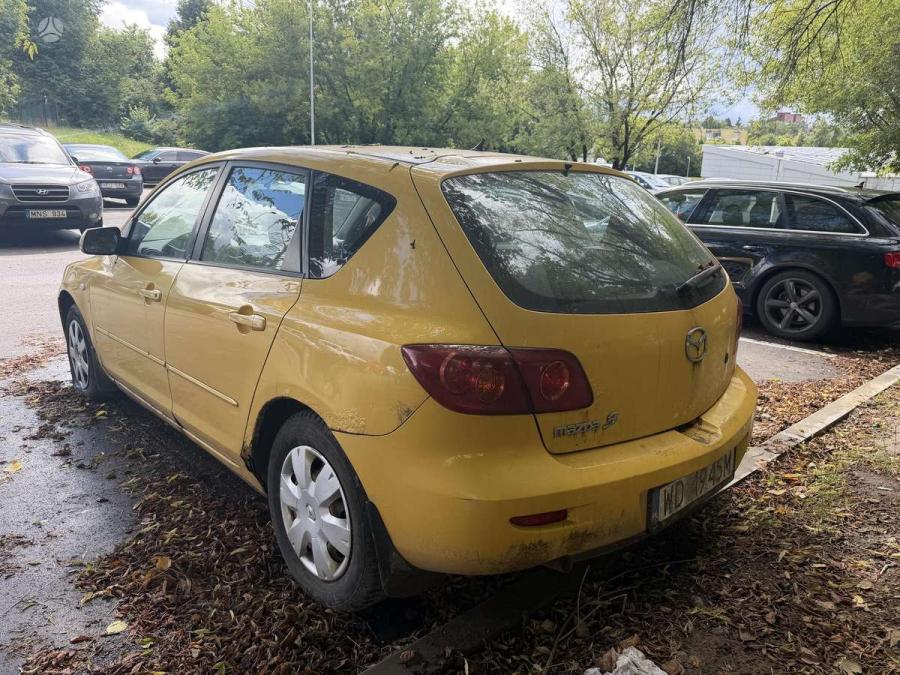 Dzeltens Mazda 3 2004 Viļņa, ar dzinēja tilpumu 1.60 L un nobraukumu 156 tūkst. km par 350 €, foto 5 vietnē AUTOMOTO.COM.LV