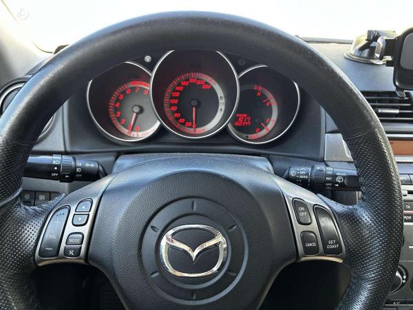 Yellow Mazda 3 2008 in Alytus, with an engine capacity of 2.00 L and mileage of 160 thousand km for 1900 €, photo 10 on AUTOMOTO.COM.LV
