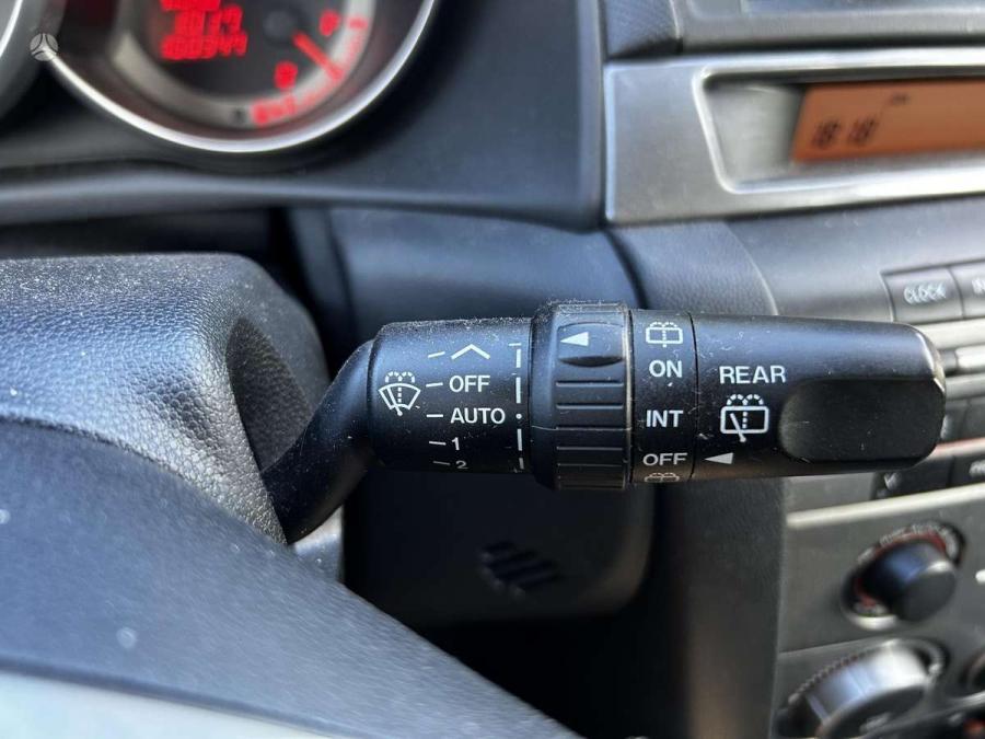 Желтый Мазда 3 2008 в Алитус, объемом двигателя 2.00 л и пробегом 160 тыс. км за 1900 €, фото 12 на AUTOMOTO.COM.LV