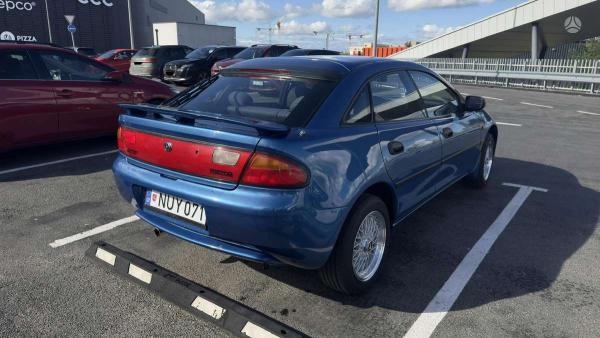 Мазда 323 1998 в Вильнюс на AUTOMOTO.COM.LV Синий Мазда 323 1998 в Вильнюс, объемом двигателя 1.50 л и пробегом 172 тыс. км за 2500 €, фото 6 на AUTOMOTO.COM.LV