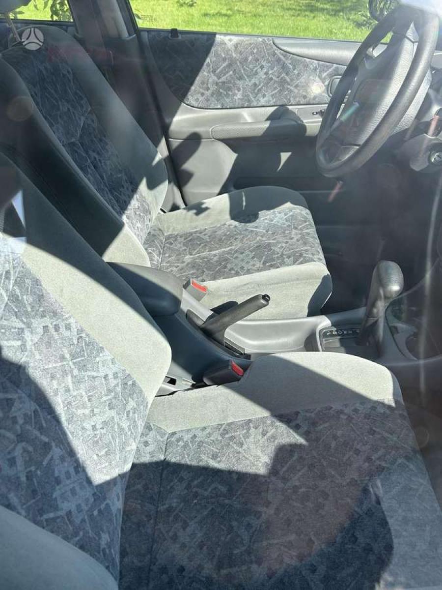 Mazda 323 2000 Elektrėnai, ar dzinēja tilpumu 1.50 L un nobraukumu 130 tūkst. km par 999 €, foto 6 vietnē AUTOMOTO.COM.LV