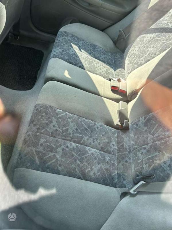 Mazda 323 2000 Elektrėnai, ar dzinēja tilpumu 1.50 L un nobraukumu 130 tūkst. km par 999 €, foto 7 vietnē AUTOMOTO.COM.LV