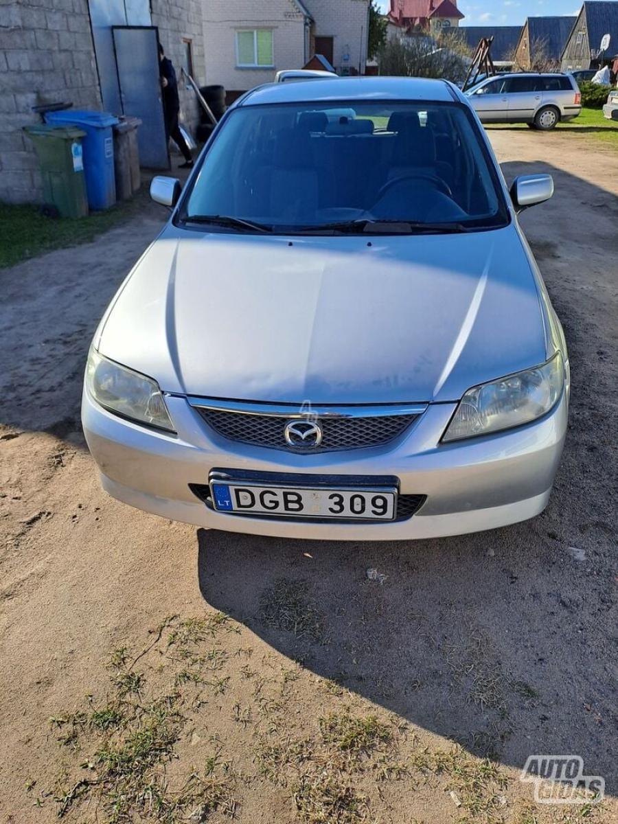 Mazda 323 2002 in Vilnius, with an engine capacity of 4.60 L and mileage of 96 thousand km for 1850 €, photo 4 on AUTOMOTO.COM.LV