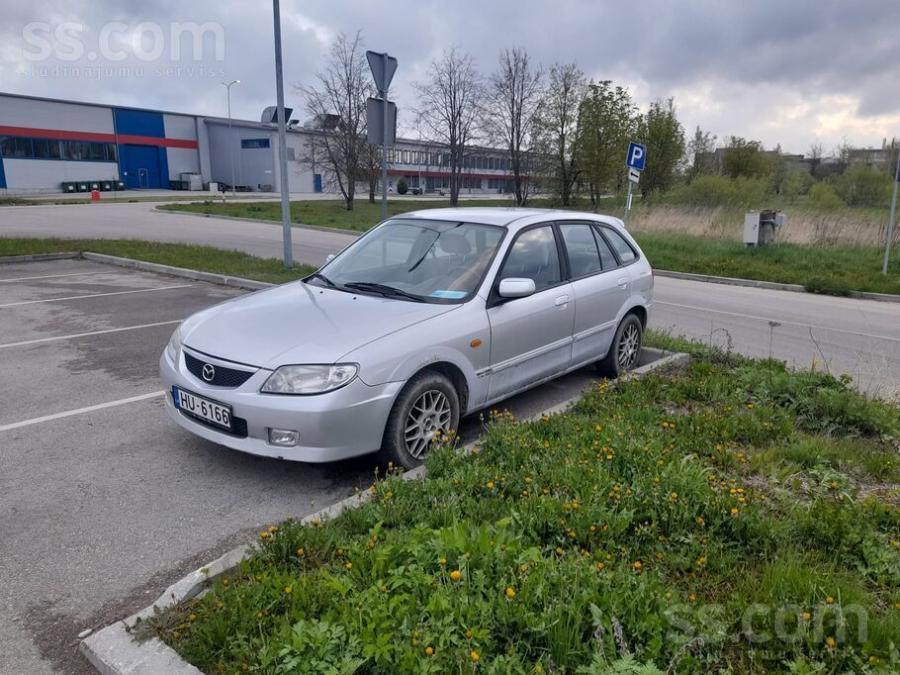 Mazda 323 2001 in Rezekne, with an engine capacity of 2.00 L and mileage of 225 thousand km for 200 €, photo 2 on AUTOMOTO.COM.LV
