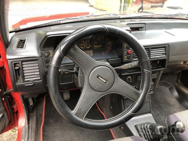 Red Mazda 323 1989 in Cesis, with an engine capacity of 1.60 L and mileage of 211 thousand km for 3500 €, photo 4 on AUTOMOTO.COM.LV