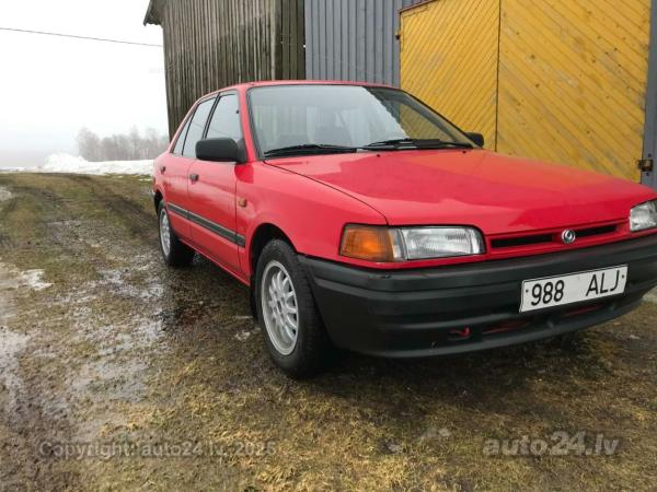 Red Mazda 323 1993 in Tallinn, with an engine capacity of 1.30 L and mileage of 171 thousand km for 2499 €, photo 3 on AUTOMOTO.COM.LV