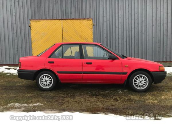 Red Mazda 323 1993 in Tallinn, with an engine capacity of 1.30 L and mileage of 171 thousand km for 2499 €, photo 4 on AUTOMOTO.COM.LV