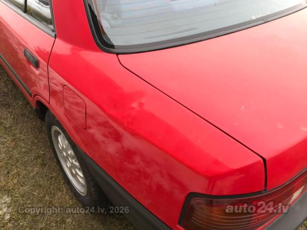 Red Mazda 323 1993 in Tallinn, with an engine capacity of 1.30 L and mileage of 171 thousand km for 2499 €, photo 8 on AUTOMOTO.COM.LV