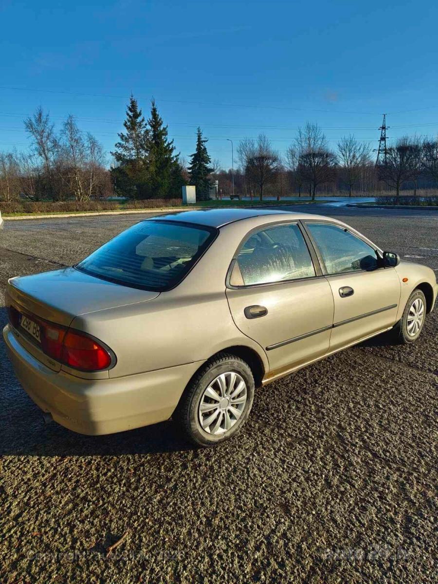 Mazda 323 1997 Tallina, ar dzinēja tilpumu 1.50 L un nobraukumu 187 tūkst. km par 799 €, foto 5 vietnē AUTOMOTO.COM.LV