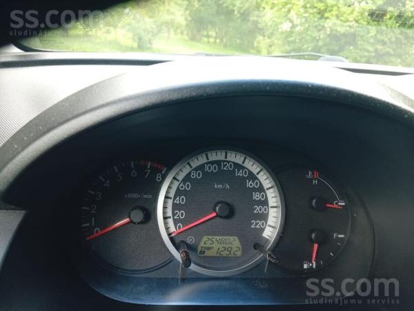 Черный Мазда 5 2007 в Мадона, объемом двигателя 2.00 л и пробегом 255 тыс. км за 1200 €, фото 8 на AUTOMOTO.COM.LV