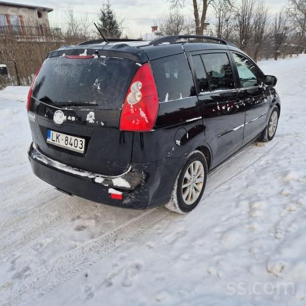 Black Mazda 5 2008 in Bauska, with an engine capacity of 2.00 L and mileage of 416 thousand km for 1500 €, photo 4 on AUTOMOTO.COM.LV
