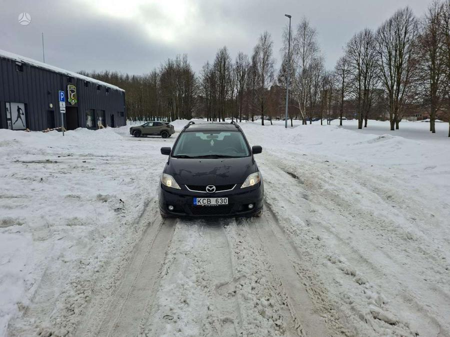 Melns Mazda 5 2008 Šauļi, ar dzinēja tilpumu 2.00 L un nobraukumu 350 tūkst. km par 1499 €, foto 2 vietnē AUTOMOTO.COM.LV