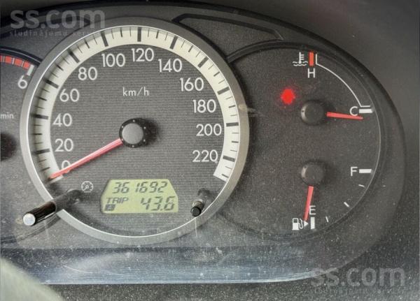 Melns Mazda 5 2008 Rīga, ar dzinēja tilpumu 2.00 L un nobraukumu 364 tūkst. km par 900 €, foto 7 vietnē AUTOMOTO.COM.LV