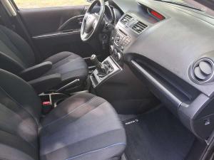 Black Mazda 5 2011 in Marijampole, with an engine capacity of 1.56 L and mileage of 237 thousand km for 3950 €, photo 17 on AUTOMOTO.COM.LV