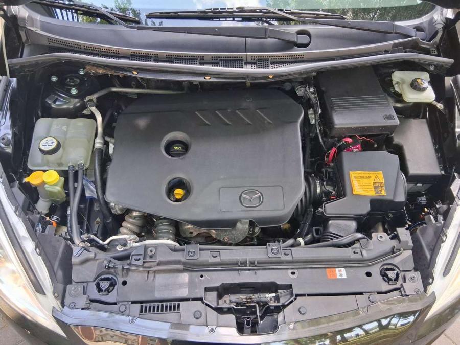 Black Mazda 5 2011 in Marijampole, with an engine capacity of 1.56 L and mileage of 237 thousand km for 3950 €, photo 34 on AUTOMOTO.COM.LV
