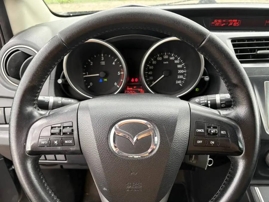 Melns Mazda 5 2012 Daugavpils, ar dzinēja tilpumu 1.60 L un nobraukumu 275 tūkst. km par 3450 €, foto 13 vietnē AUTOMOTO.COM.LV