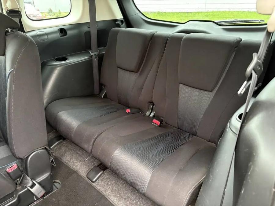 Melns Mazda 5 2012 Daugavpils, ar dzinēja tilpumu 1.60 L un nobraukumu 275 tūkst. km par 3450 €, foto 20 vietnē AUTOMOTO.COM.LV