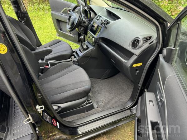 Black Mazda 5 2013 in Riga, with an engine capacity of 1.60 L and mileage of 202 thousand km for 3500 €, photo 10 on AUTOMOTO.COM.LV
