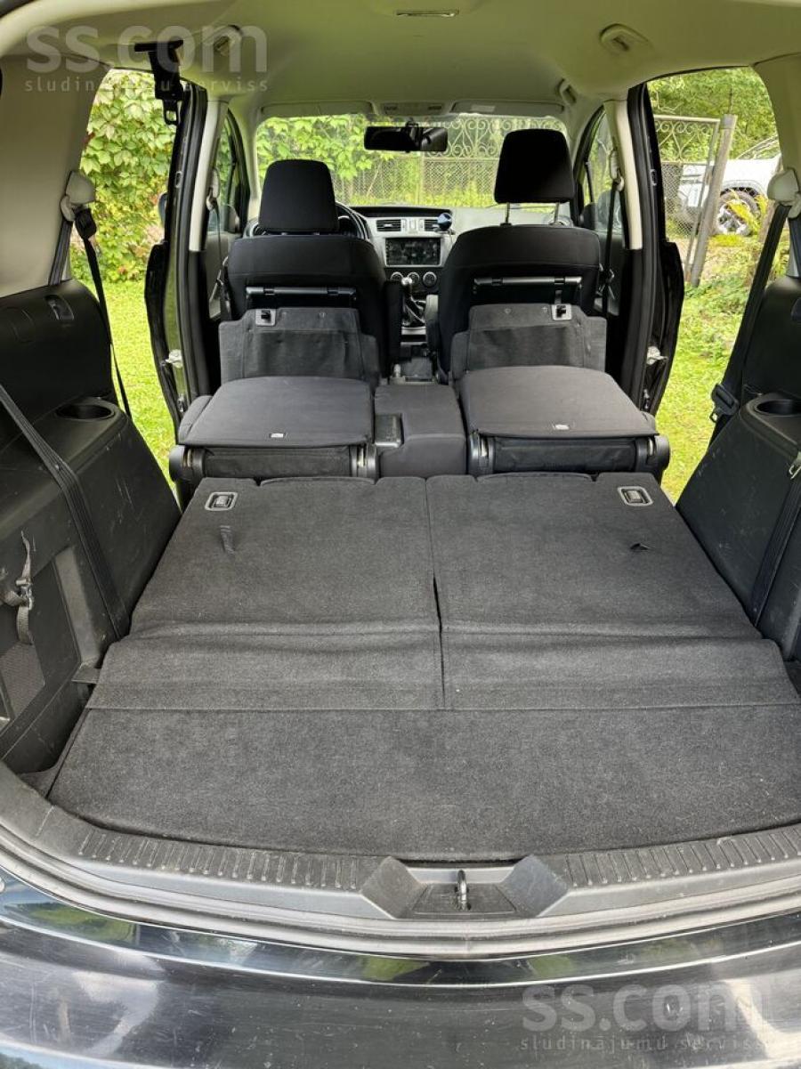 Melns Mazda 5 2013 Rīga, ar dzinēja tilpumu 1.60 L un nobraukumu 202 tūkst. km par 3500 €, foto 13 vietnē AUTOMOTO.COM.LV