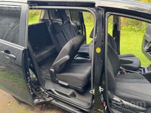 Melns Mazda 5 2013 Rīga, ar dzinēja tilpumu 1.60 L un nobraukumu 202 tūkst. km par 3500 €, foto 15 vietnē AUTOMOTO.COM.LV