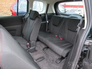 Black Mazda 5 2013 in Daugavpils, with an engine capacity of 1.60 L and mileage of 190 thousand km for 3990 €, photo 15 on AUTOMOTO.COM.LV