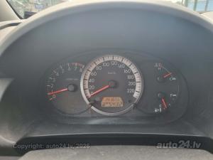 Black Mazda 5 2006 in Kardla, with an engine capacity of 1.80 L and mileage of 142 thousand km for 699 €, photo 9 on AUTOMOTO.COM.LV