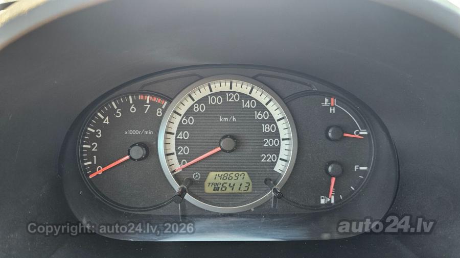 Черный Мазда 5 2007 в Сауэ, объемом двигателя 1.80 л и пробегом 149 тыс. км за 2000 €, фото 5 на AUTOMOTO.COM.LV