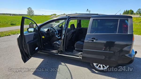 Черный Мазда 5 2007 в Сауэ, объемом двигателя 1.80 л и пробегом 149 тыс. км за 2000 €, фото 5 на AUTOMOTO.COM.LV