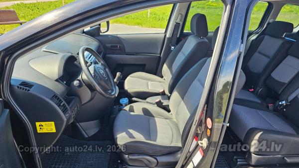 Черный Мазда 5 2007 в Сауэ, объемом двигателя 1.80 л и пробегом 149 тыс. км за 2000 €, фото 7 на AUTOMOTO.COM.LV