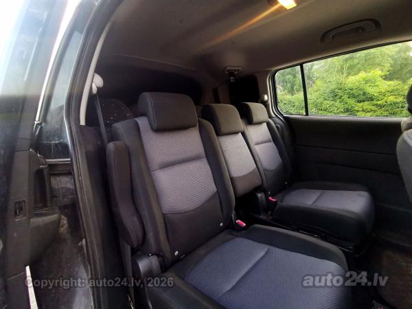 Черный Мазда 5 2007 в Тарту, объемом двигателя 2.00 л и пробегом 290 тыс. км за 990 €, фото 6 на AUTOMOTO.COM.LV
