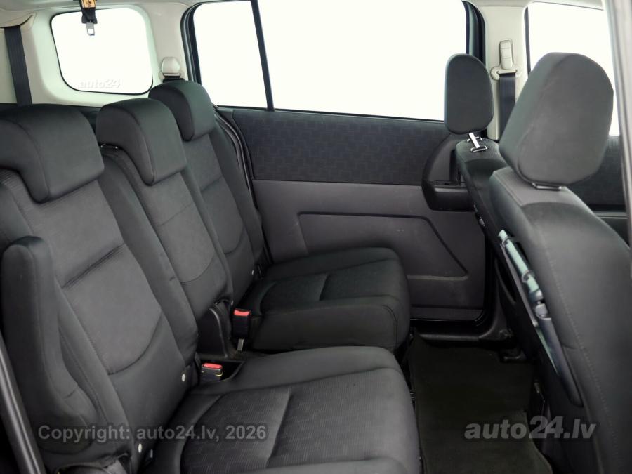 Melns Mazda 5 2008 Tallina, ar dzinēja tilpumu 2.00 L un nobraukumu 279 tūkst. km par 1699 €, foto 8 vietnē AUTOMOTO.COM.LV