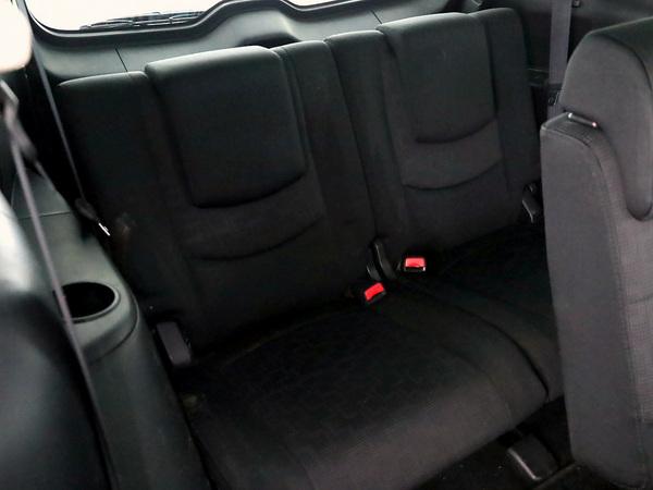 Черный Мазда 5 2008 в Таллин, объемом двигателя 2.00 л и пробегом 279 тыс. км за 1599 €, фото 8 на AUTOMOTO.COM.LV