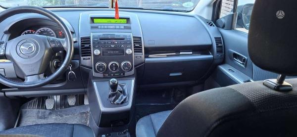 Black Mazda 5 2009 in Siauliai, with an engine capacity of 2.00 L and mileage of 274 thousand km for 1700 €, photo 5 on AUTOMOTO.COM.LV