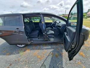 Black Mazda 5 2011 in Tallinn, with an engine capacity of 1.60 L and mileage of 358 thousand km for 2000 €, photo 8 on AUTOMOTO.COM.LV