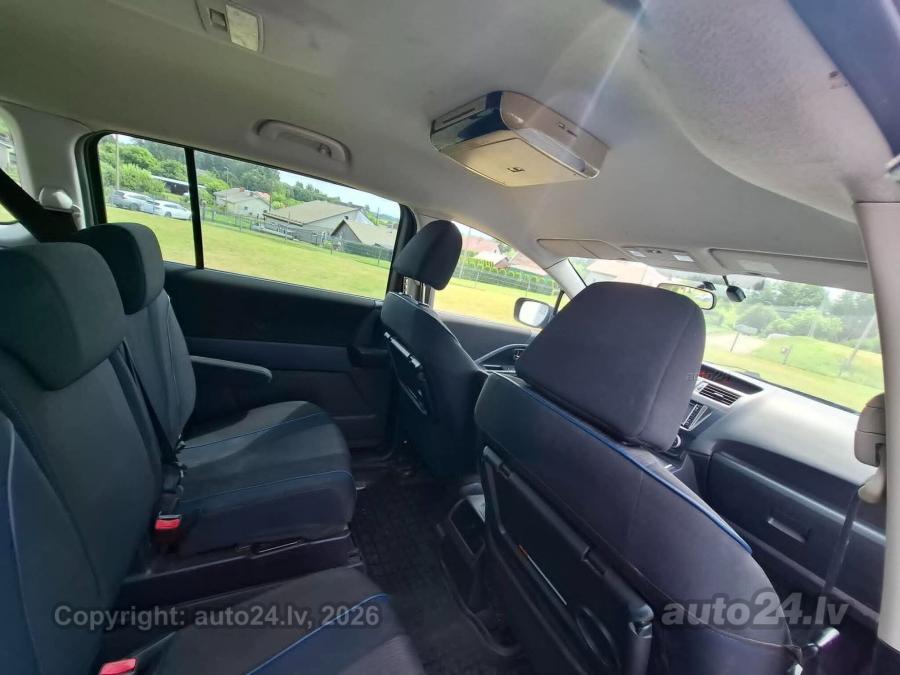 Black Mazda 5 2011 in Tallinn, with an engine capacity of 1.60 L and mileage of 358 thousand km for 2000 €, photo 9 on AUTOMOTO.COM.LV