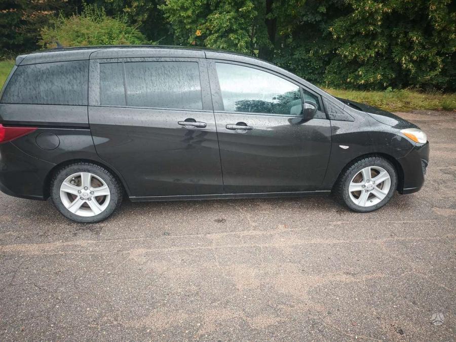 Black Mazda 5 2011 in Taurage, with an engine capacity of 1.60 L and mileage of 254 thousand km for 2900 €, photo 4 on AUTOMOTO.COM.LV