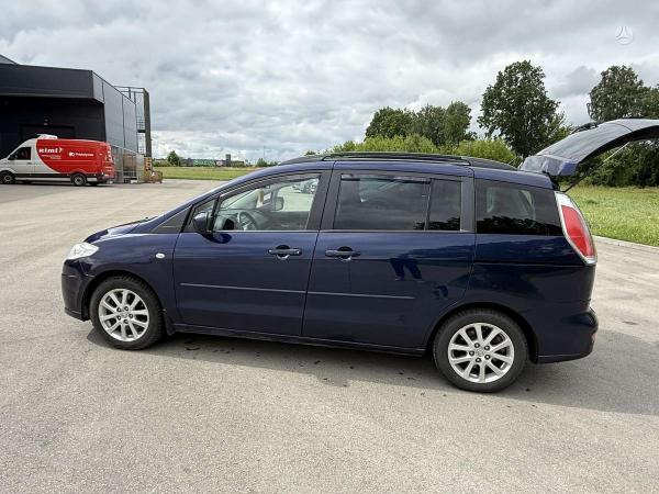 Blue Mazda 5 2008 in Kretinga, with an engine capacity of 2.00 L and mileage of 232 thousand km for 1950 €, photo 4 on AUTOMOTO.COM.LV