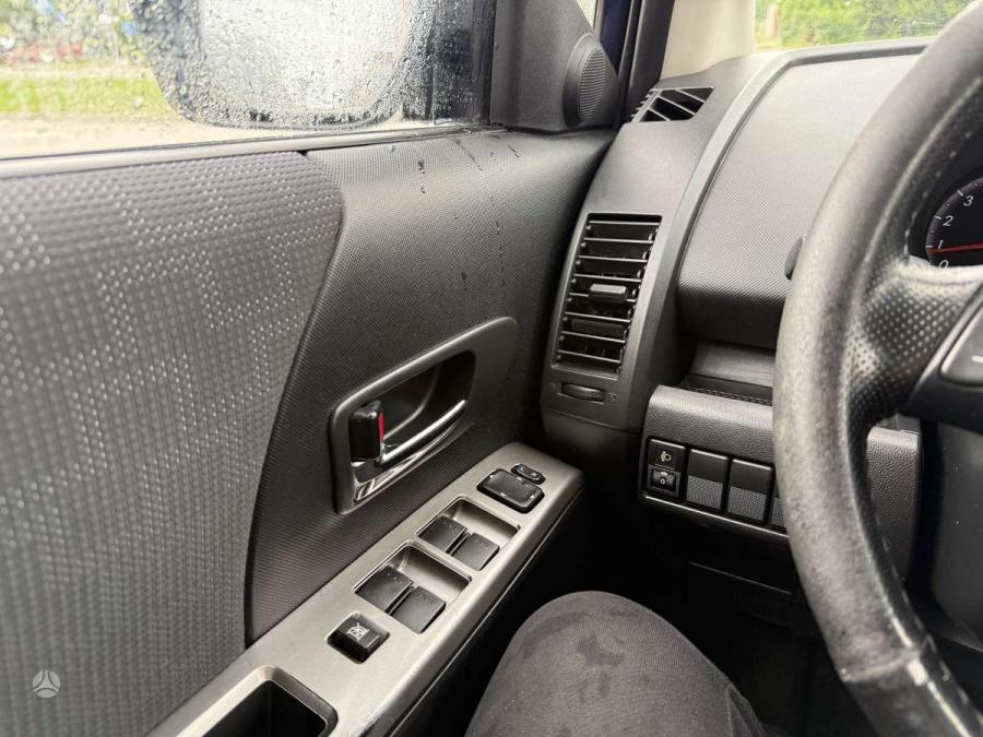 Zils Mazda 5 2008 Kretinga, ar dzinēja tilpumu 2.00 L un nobraukumu 232 tūkst. km par 1950 €, foto 20 vietnē AUTOMOTO.COM.LV