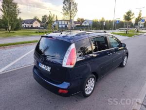 Синий Мазда 5 2008 в Рига, объемом двигателя 2.00 л и пробегом 242 тыс. км за 2150 €, фото 5 на AUTOMOTO.COM.LV
