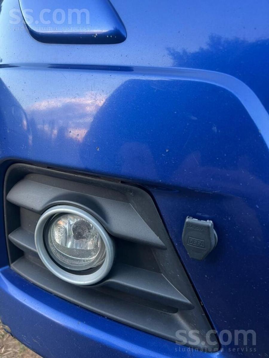 Blue Mazda 5 2009 in Riga, with an engine capacity of 1.80 L and mileage of 260 thousand km for 1400 €, photo 17 on AUTOMOTO.COM.LV