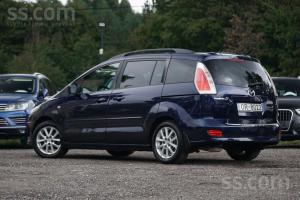 Синий Мазда 5 2009 в Рига, объемом двигателя 1.80 л и пробегом 277 тыс. км за 3590 €, фото 4 на AUTOMOTO.COM.LV