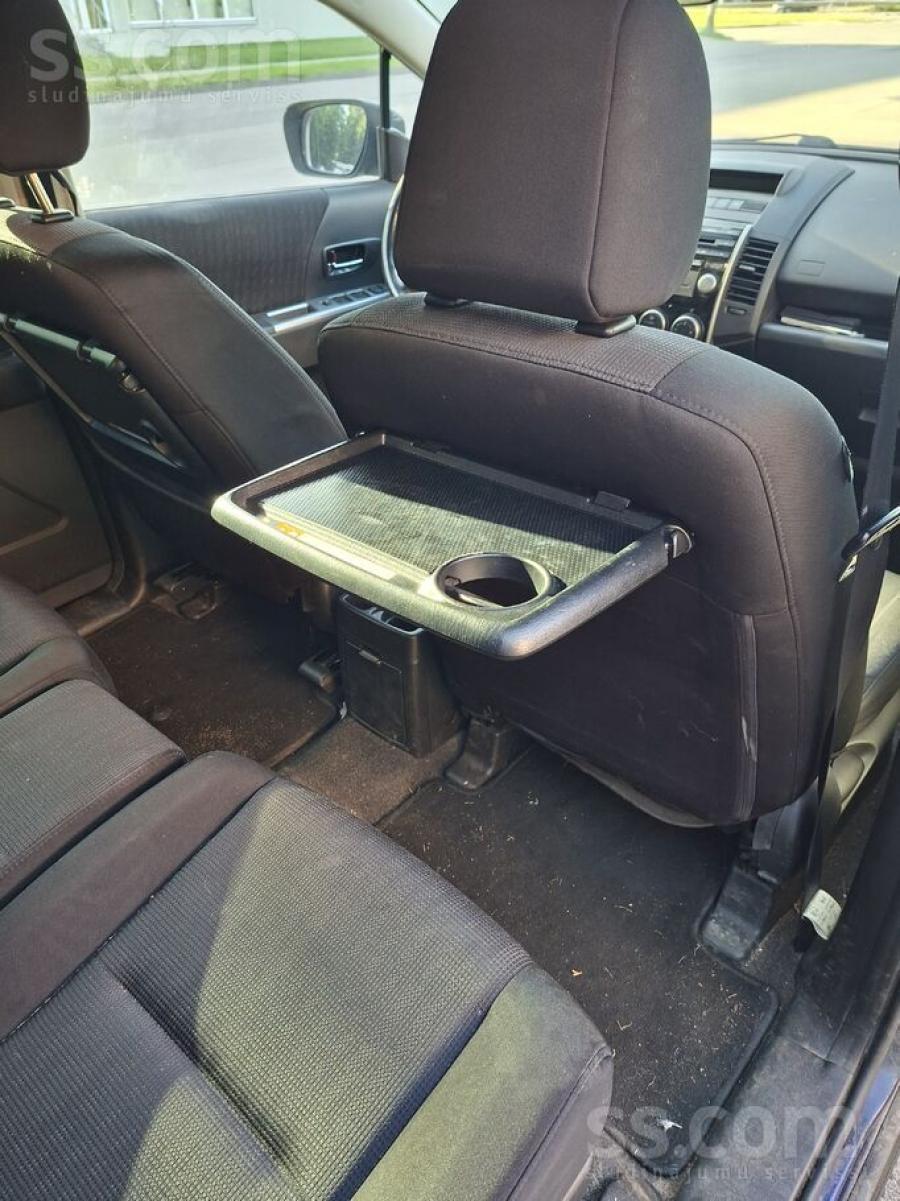 Zils Mazda 5 2010 Rīga, ar dzinēja tilpumu 2.00 L un nobraukumu 300 tūkst. km par 2200 €, foto 8 vietnē AUTOMOTO.COM.LV
