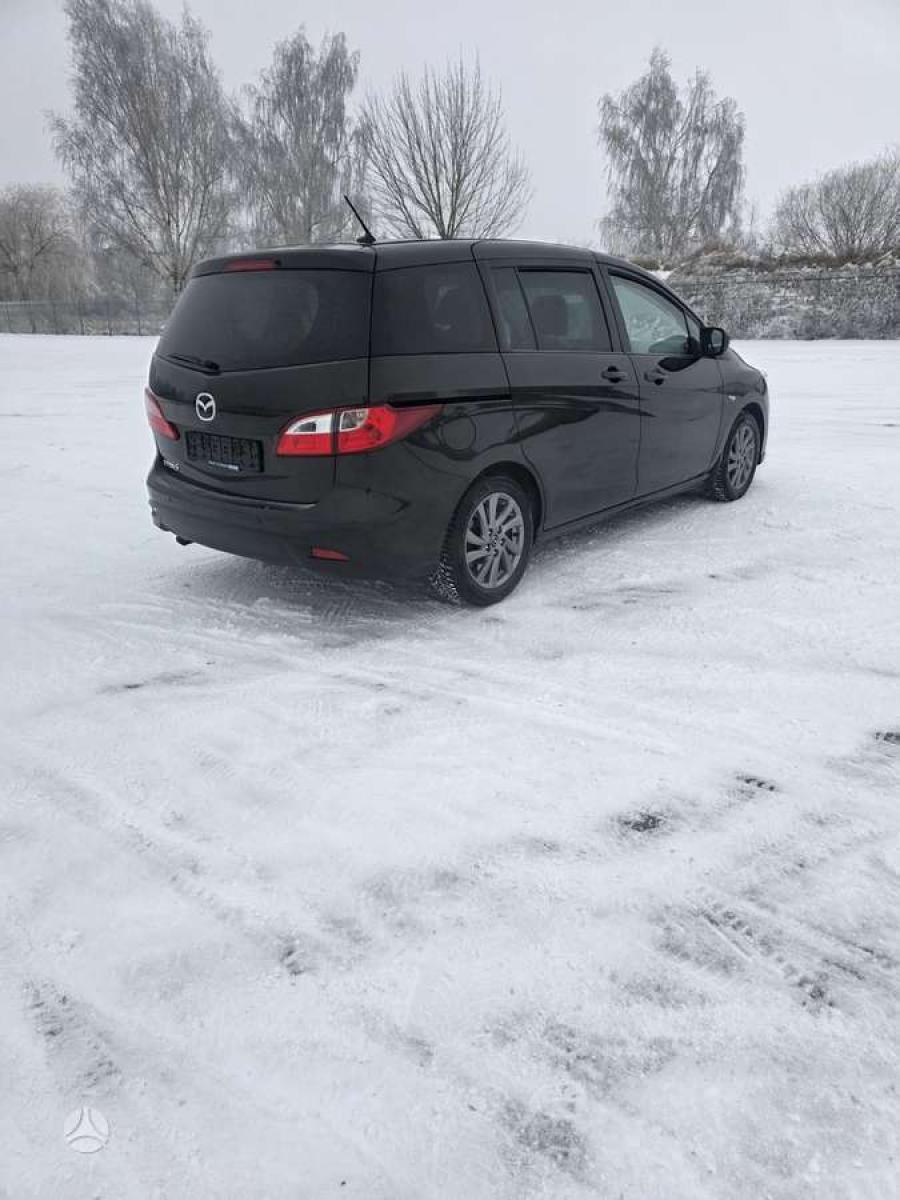 Brown Mazda 5 2011 in Marijampole, with an engine capacity of 1.80 L and mileage of 149 thousand km for 3250 €, photo 4 on AUTOMOTO.COM.LV