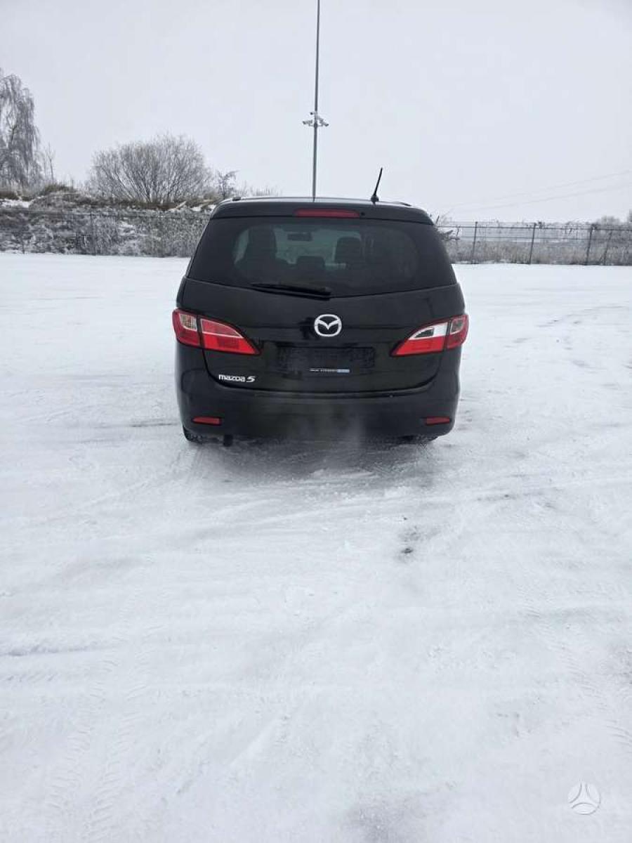 Brown Mazda 5 2011 in Marijampole, with an engine capacity of 1.80 L and mileage of 149 thousand km for 3250 €, photo 5 on AUTOMOTO.COM.LV