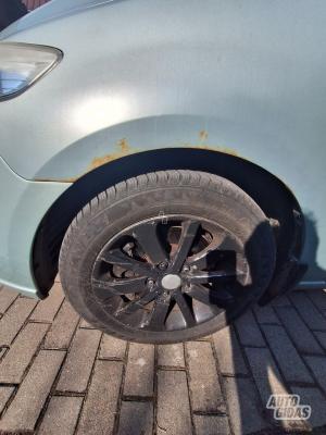 Zaļš Mazda 5 2008 Kauņa, ar dzinēja tilpumu 2.00 L un nobraukumu 265 tūkst. km par 1700 €, foto 12 vietnē AUTOMOTO.COM.LV